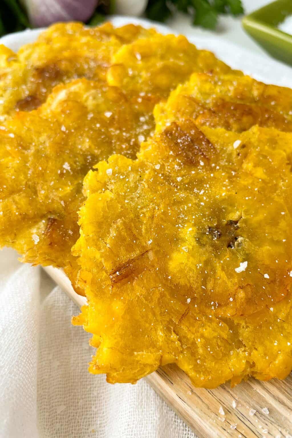 Tostones (Fried Green Plantains) - Food Metamorphosis