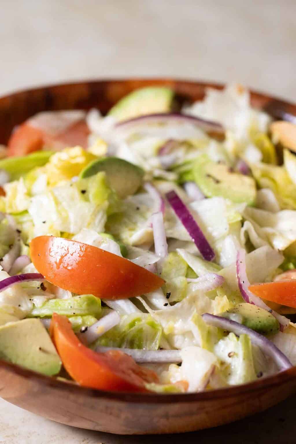 Ensalada Verde (Simple Green Salad) - Food Metamorphosis